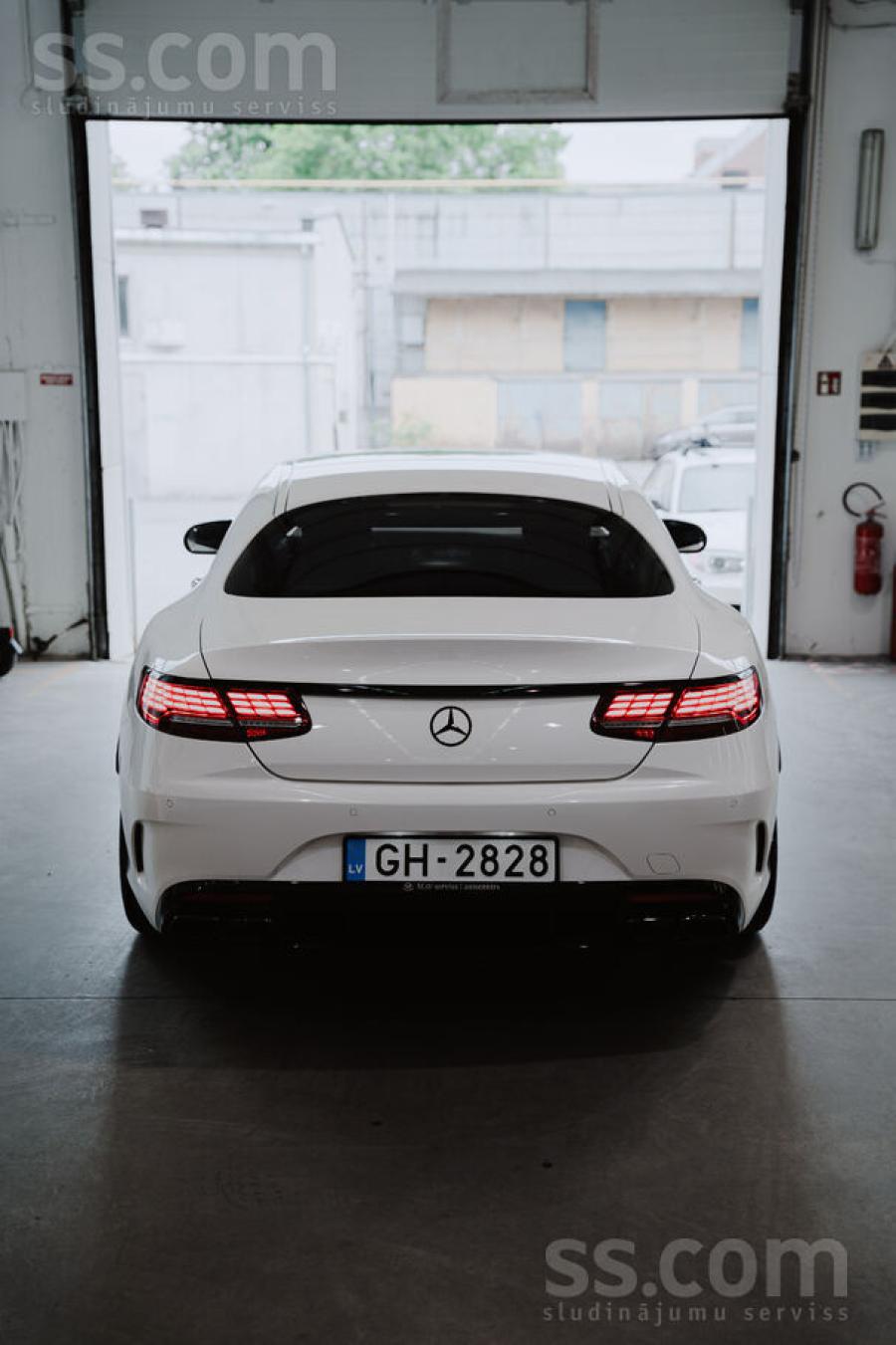 Balts Mercedes-Benz S 500 2015 Rīga, ar dzinēja tilpumu 4.70 L un nobraukumu 120 tūkst. km par 51000 €, foto 3 vietnē AUTOMOTO.COM.LV