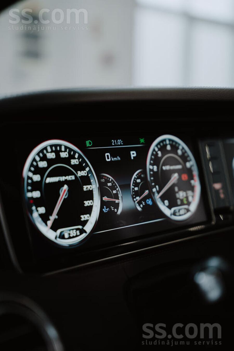 Balts Mercedes-Benz S 500 2015 Rīga, ar dzinēja tilpumu 4.70 L un nobraukumu 120 tūkst. km par 51000 €, foto 15 vietnē AUTOMOTO.COM.LV
