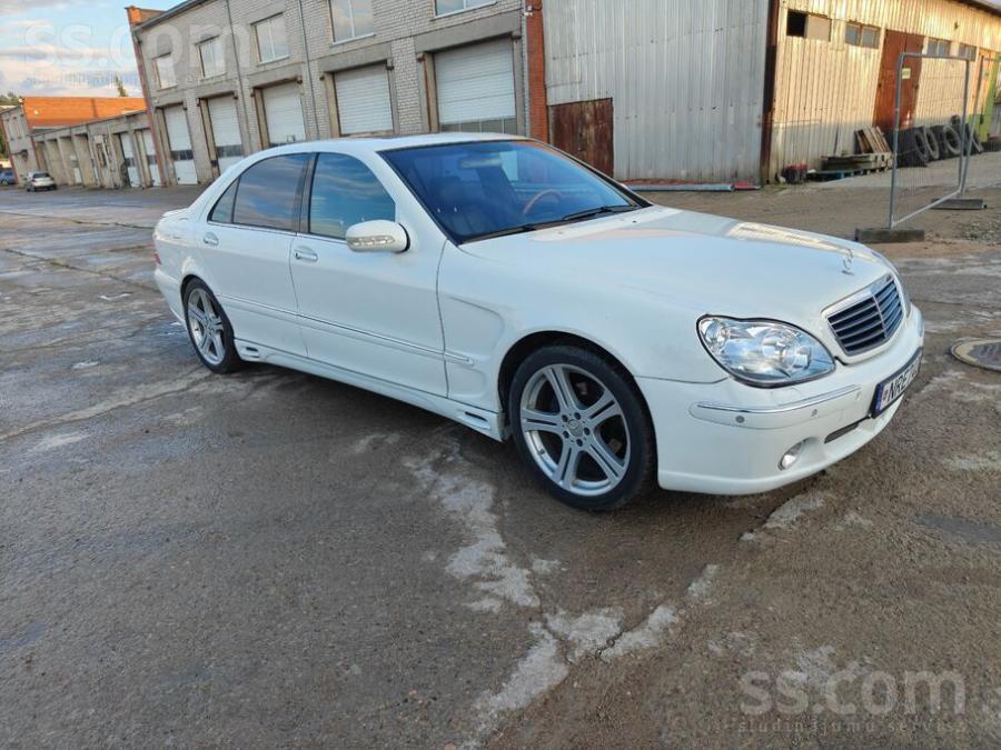 Balts Mercedes-Benz S 500 2001 Jelgava, ar dzinēja tilpumu 5.00 L un nobraukumu 199 tūkst. km par 7900 €, foto 7 vietnē AUTOMOTO.COM.LV