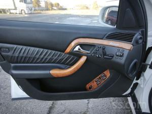 Balts Mercedes-Benz S 500 2001 Jelgava, ar dzinēja tilpumu 5.00 L un nobraukumu 199 tūkst. km par 7900 €, foto 11 vietnē AUTOMOTO.COM.LV