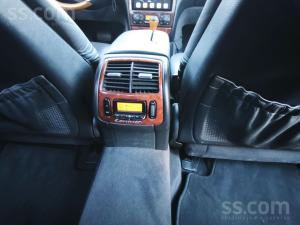 Balts Mercedes-Benz S 500 2001 Jelgava, ar dzinēja tilpumu 5.00 L un nobraukumu 199 tūkst. km par 7900 €, foto 14 vietnē AUTOMOTO.COM.LV