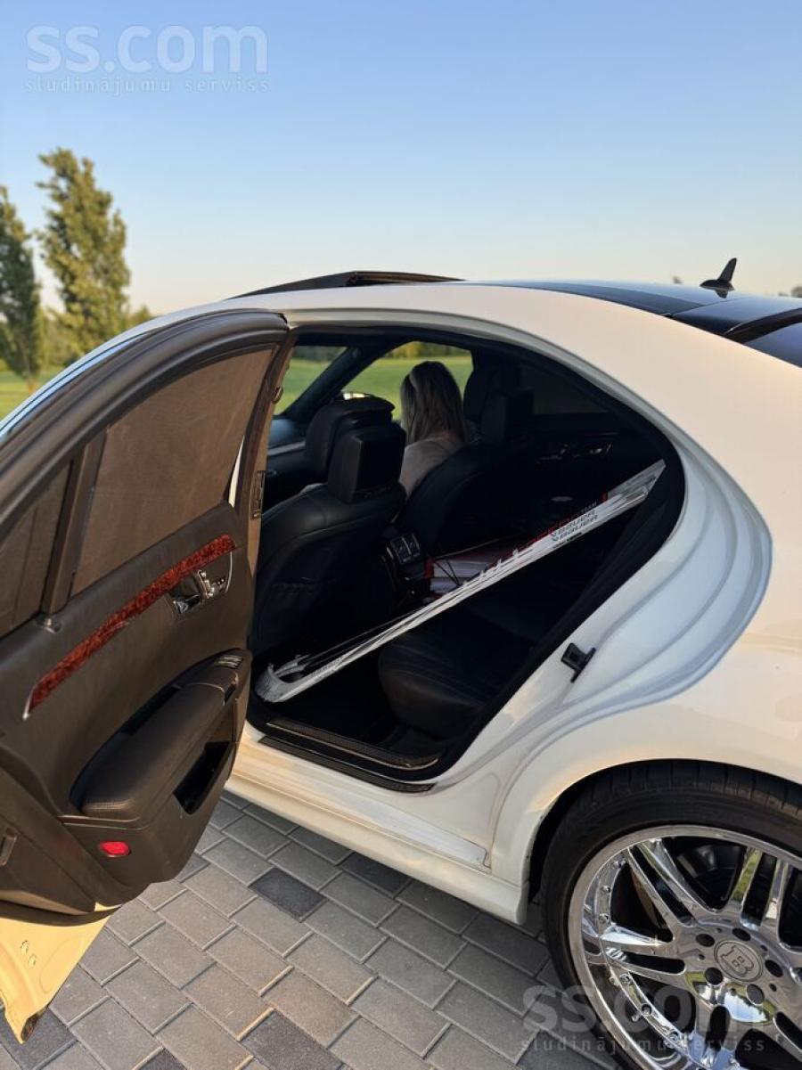 Balts Mercedes-Benz S 500 2006 Rīga, ar dzinēja tilpumu 5.50 L un nobraukumu 360 tūkst. km par 9500 €, foto 6 vietnē AUTOMOTO.COM.LV