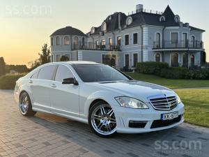 Balts Mercedes-Benz S 500 2006 Rīga, ar dzinēja tilpumu 5.50 L un nobraukumu 360 tūkst. km par 9500 €, foto 7 vietnē AUTOMOTO.COM.LV