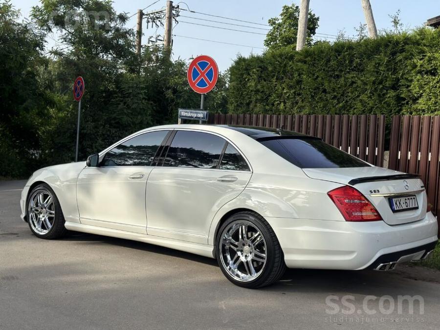 Balts Mercedes-Benz S 500 2006 Rīga, ar dzinēja tilpumu 5.50 L un nobraukumu 360 tūkst. km par 9500 €, foto 9 vietnē AUTOMOTO.COM.LV