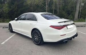 White Mercedes-Benz S 500 2021 in Klaipeda, with an engine capacity of 3.00 L and mileage of 70 thousand km for 72900 €, photo 5 on AUTOMOTO.COM.LV