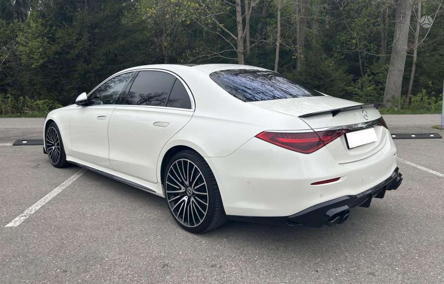 White Mercedes-Benz S 500 2021 in Klaipeda, with an engine capacity of 3.00 L and mileage of 70 thousand km for 72900 €, photo 5 on AUTOMOTO.COM.LV