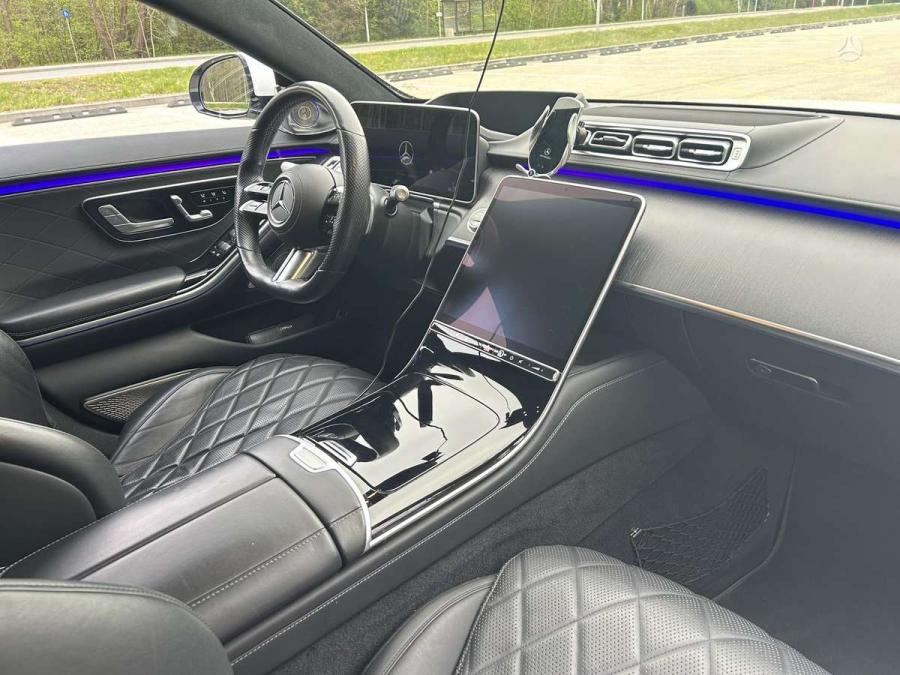 White Mercedes-Benz S 500 2021 in Klaipeda, with an engine capacity of 3.00 L and mileage of 70 thousand km for 72900 €, photo 13 on AUTOMOTO.COM.LV