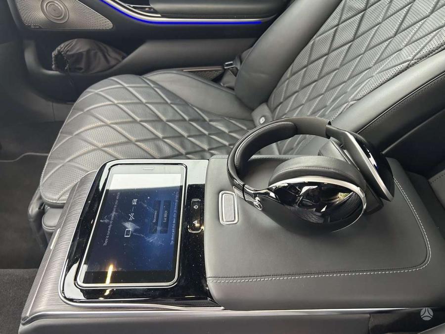 White Mercedes-Benz S 500 2021 in Klaipeda, with an engine capacity of 3.00 L and mileage of 70 thousand km for 72900 €, photo 22 on AUTOMOTO.COM.LV