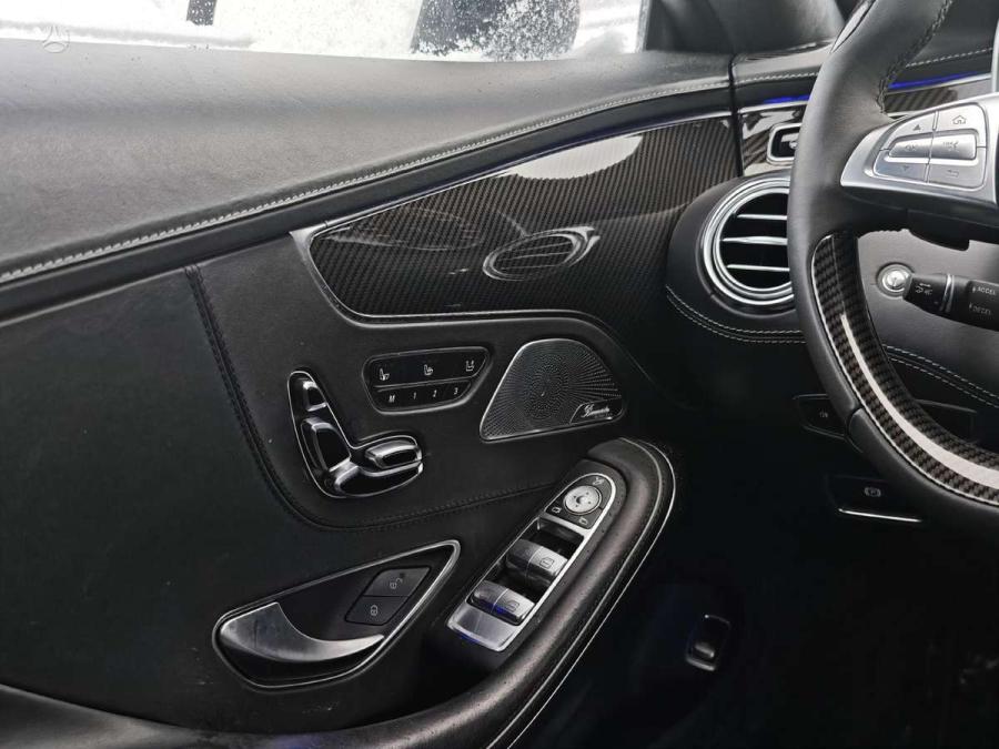 Black Mercedes-Benz s-550 2015 in Vilnius, with an engine capacity of 4.70 L and mileage of 99 thousand km for 39500 €, photo 18 on AUTOMOTO.COM.LV