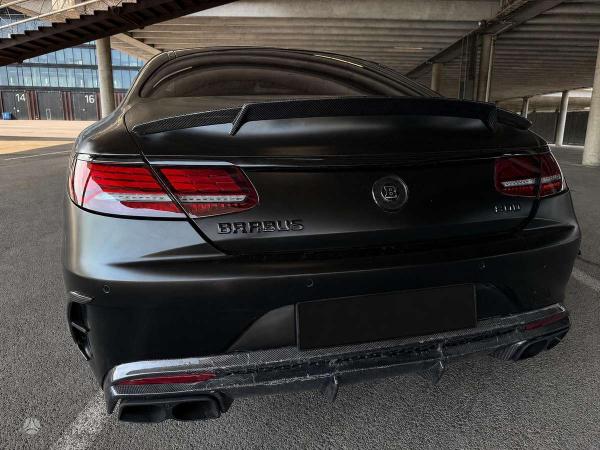 Black Mercedes-Benz s-550 2016 in Kaunas, with an engine capacity of 0.00 L and mileage of 139 thousand km for 37500 €, photo 6 on AUTOMOTO.COM.LV