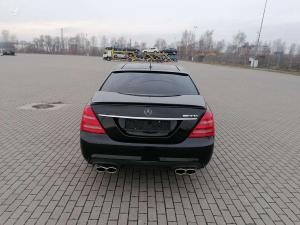 Melns Mercedes-Benz s-550 2006 Marijampole, ar dzinēja tilpumu 5.50 L un nobraukumu 219 tūkst. km par 8900 €, foto 5 vietnē AUTOMOTO.COM.LV