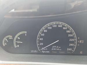 Melns Mercedes-Benz s-550 2007 Trakai, ar dzinēja tilpumu 5.50 L un nobraukumu 319 tūkst. km par 7000 €, foto 5 vietnē AUTOMOTO.COM.LV