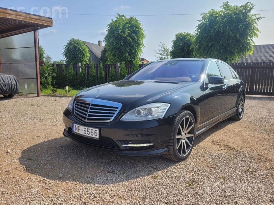 Melns Mercedes-Benz s-550 2010 Jelgava, ar dzinēja tilpumu 5.50 L un nobraukumu 349 tūkst. km par 11300 €, foto 4 vietnē AUTOMOTO.COM.LV
