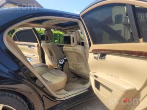 Melns Mercedes-Benz s-550 2010 Jelgava, ar dzinēja tilpumu 5.50 L un nobraukumu 349 tūkst. km par 11300 €, foto 6 vietnē AUTOMOTO.COM.LV