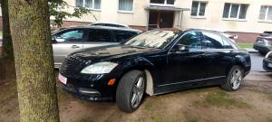 Melns Mercedes-Benz s-550 2012 Klaipėda, ar dzinēja tilpumu 4.70 L un nobraukumu 255 tūkst. km par 11250 €, foto  vietnē AUTOMOTO.COM.LV