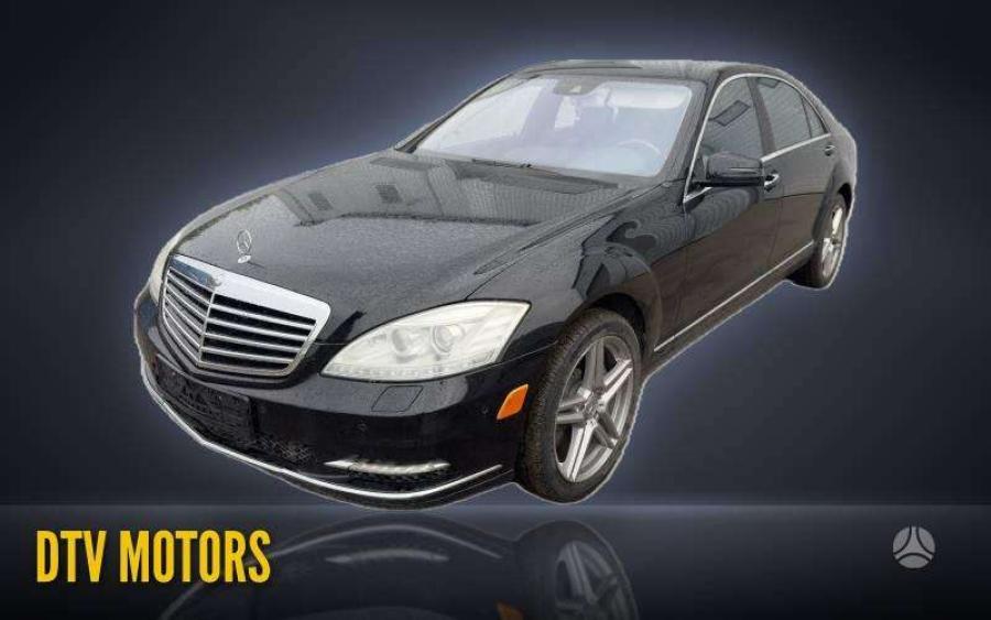 Black Mercedes-Benz s-550 2013 in Siauliai, with an engine capacity of 4.70 L and mileage of 303 thousand km for 7999 €, photo 1 on AUTOMOTO.COM.LV