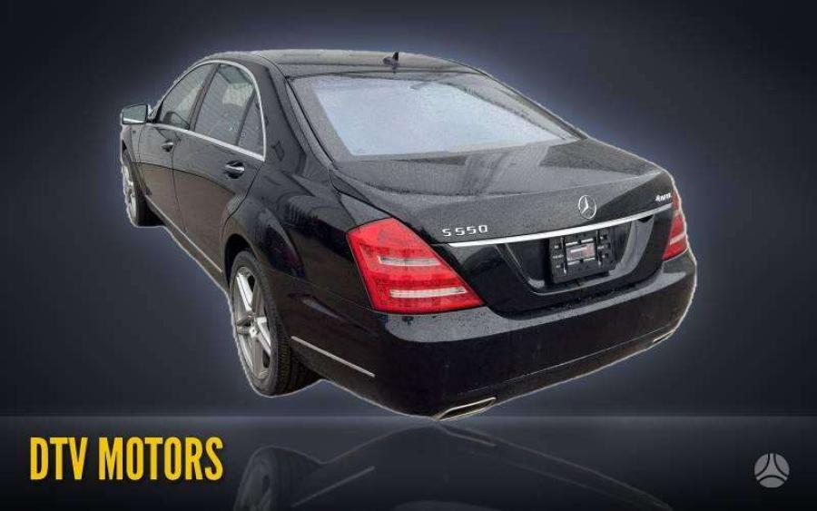 Black Mercedes-Benz s-550 2013 in Siauliai, with an engine capacity of 4.70 L and mileage of 303 thousand km for 7999 €, photo 5 on AUTOMOTO.COM.LV