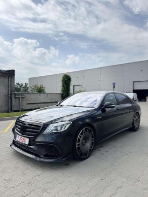 Melns Mercedes-Benz s-550 2014 Viļņa, ar dzinēja tilpumu 4.70 L un nobraukumu 210 tūkst. km par 28000 €, foto  vietnē AUTOMOTO.COM.LV