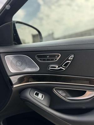 Melns Mercedes-Benz s-550 2014 Viļņa, ar dzinēja tilpumu 4.70 L un nobraukumu 210 tūkst. km par 28000 €, foto 11 vietnē AUTOMOTO.COM.LV