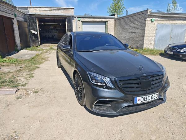 Черный Мерседес С 550 2015 в Кайшядорис, объемом двигателя 4.70 л и пробегом 164 тыс. км за 17000 €, фото 2 на AUTOMOTO.COM.LV