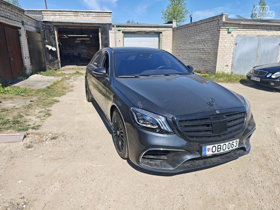 Black Mercedes-Benz s-550 2015 in Kaisiadorys, with an engine capacity of 4.70 L and mileage of 164 thousand km for 17000 €, photo 3 on AUTOMOTO.COM.LV