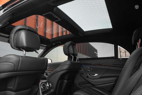 Melns Mercedes-Benz s-550 2015 Viļņa, ar dzinēja tilpumu 4.66 L un nobraukumu 160 tūkst. km par 24900 €, foto 10 vietnē AUTOMOTO.COM.LV