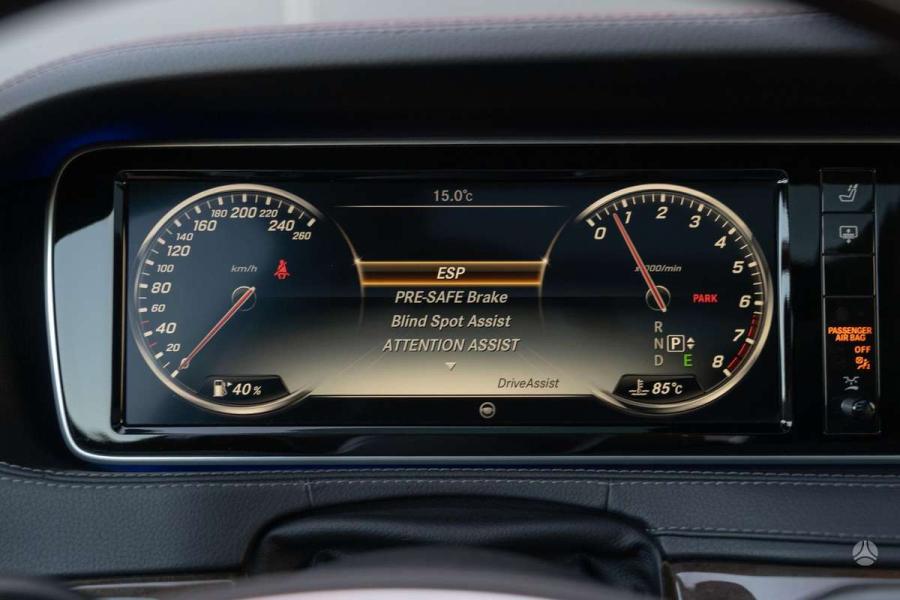 Черный Мерседес С 550 2015 в Вильнюс, объемом двигателя 4.66 л и пробегом 160 тыс. км за 24900 €, фото 14 на AUTOMOTO.COM.LV