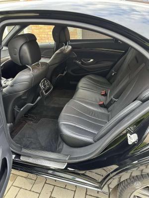 Melns Mercedes-Benz s-550 2015 Šauļi, ar dzinēja tilpumu 4.70 L un nobraukumu 167 tūkst. km par 14800 €, foto 13 vietnē AUTOMOTO.COM.LV