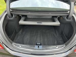 Melns Mercedes-Benz s-550 2015 Šauļi, ar dzinēja tilpumu 4.70 L un nobraukumu 167 tūkst. km par 14800 €, foto 15 vietnē AUTOMOTO.COM.LV