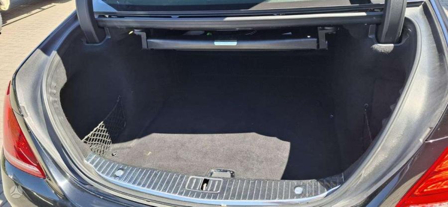 Melns Mercedes-Benz s-550 2016 Plungė, ar dzinēja tilpumu 4.70 L un nobraukumu 142 tūkst. km par 29800 €, foto 21 vietnē AUTOMOTO.COM.LV