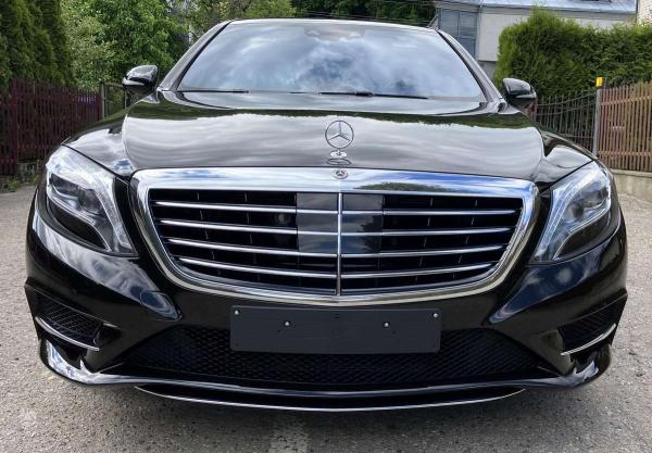 Black Mercedes-Benz s-550 2017 in Kaunas, with an engine capacity of 4.70 L and mileage of 154 thousand km for 35900 €, photo 1 on AUTOMOTO.COM.LV