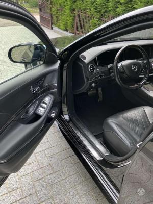 Melns Mercedes-Benz s-550 2017 Kauņa, ar dzinēja tilpumu 4.70 L un nobraukumu 154 tūkst. km par 35900 €, foto 18 vietnē AUTOMOTO.COM.LV