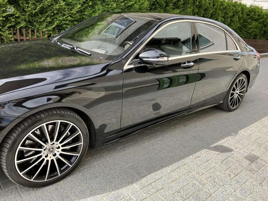 Melns Mercedes-Benz s-550 2017 Kauņa, ar dzinēja tilpumu 4.70 L un nobraukumu 154 tūkst. km par 35900 €, foto 32 vietnē AUTOMOTO.COM.LV
