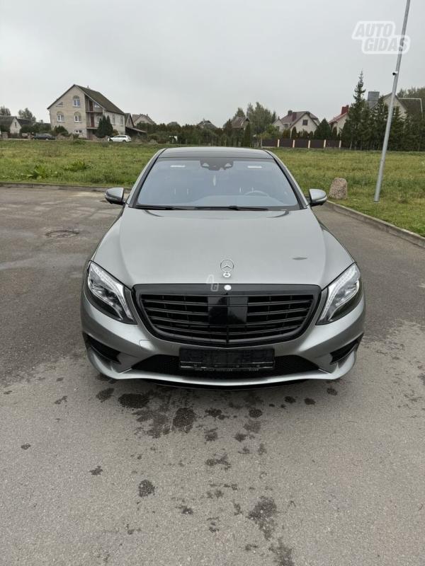 Grey Mercedes-Benz s-550 2015 in Raseiniai, with an engine capacity of 4.70 L and mileage of 145 thousand km for 27000 €, photo 2 on AUTOMOTO.COM.LV