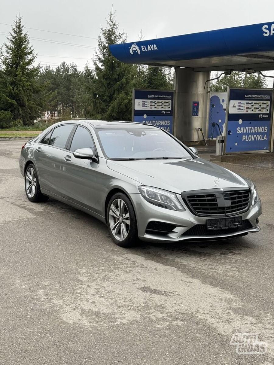 Grey Mercedes-Benz s-550 2015 in Raseiniai, with an engine capacity of 4.70 L and mileage of 145 thousand km for 27000 €, photo 3 on AUTOMOTO.COM.LV