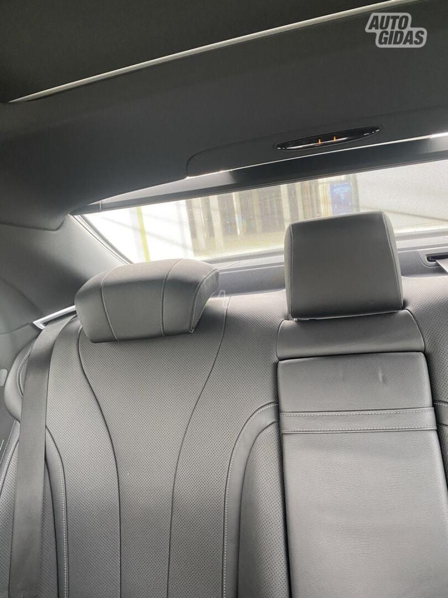 Grey Mercedes-Benz s-550 2015 in Raseiniai, with an engine capacity of 4.70 L and mileage of 145 thousand km for 27000 €, photo 16 on AUTOMOTO.COM.LV