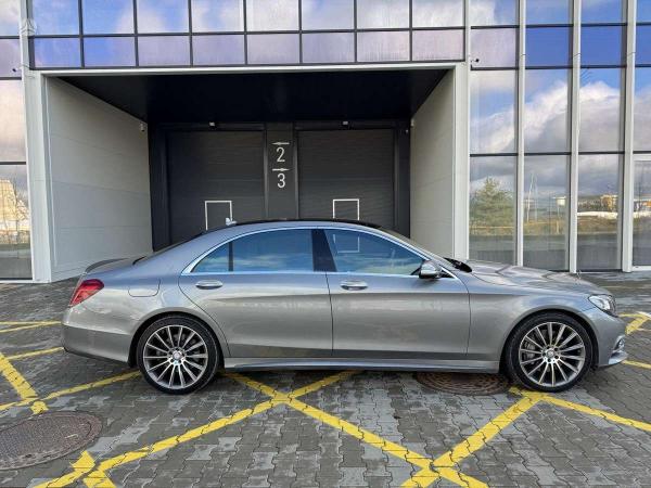 Grey Mercedes-Benz s-550 2015 in Vilnius, with an engine capacity of 4.70 L and mileage of 193 thousand km for 22200 €, photo 4 on AUTOMOTO.COM.LV