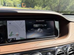 Grey Mercedes-Benz s-550 2015 in Rezekne, with an engine capacity of 4.70 L and mileage of 256 thousand km for 28490 €, photo 28 on AUTOMOTO.COM.LV