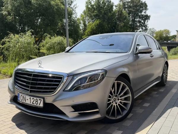 Grey Mercedes-Benz s-550 2015 in Rezekne, with an engine capacity of 4.70 L and mileage of 256 thousand km for 28490 €, photo 2 on AUTOMOTO.COM.LV