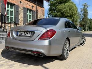 Pelēks Mercedes-Benz s-550 2015 Rēzekne, ar dzinēja tilpumu 4.70 L un nobraukumu 256 tūkst. km par 28490 €, foto 6 vietnē AUTOMOTO.COM.LV