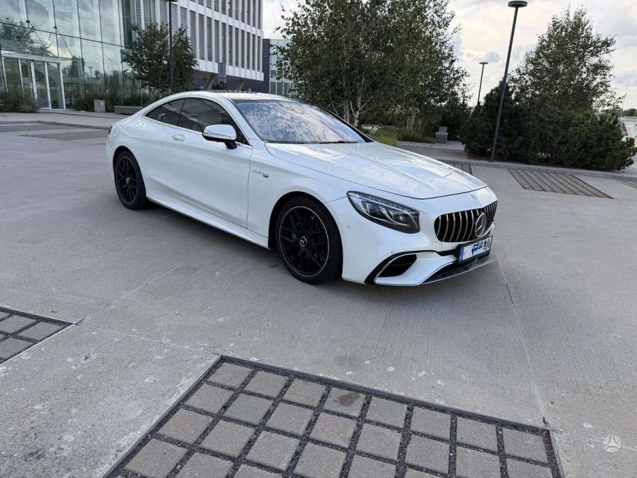 White Mercedes-Benz s-550 2015 in Vilnius, with an engine capacity of 4.66 L and mileage of 214 thousand km for 34980 €, photo 5 on AUTOMOTO.COM.LV
