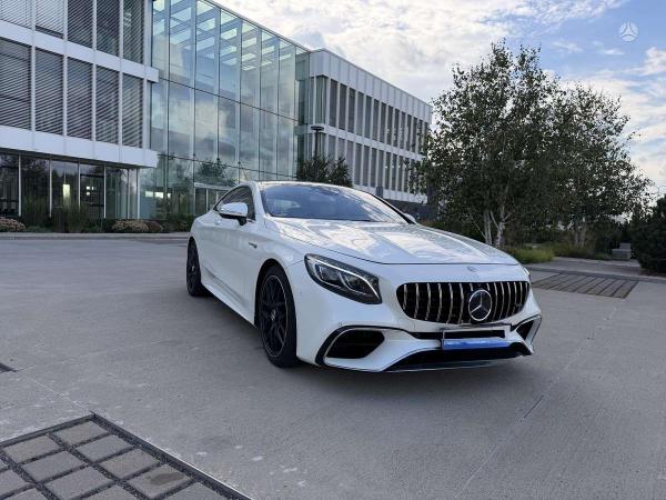 Белый Мерседес С 550 2015 в Вильнюс, объемом двигателя 4.66 л и пробегом 214 тыс. км за 34980 €, фото 7 на AUTOMOTO.COM.LV