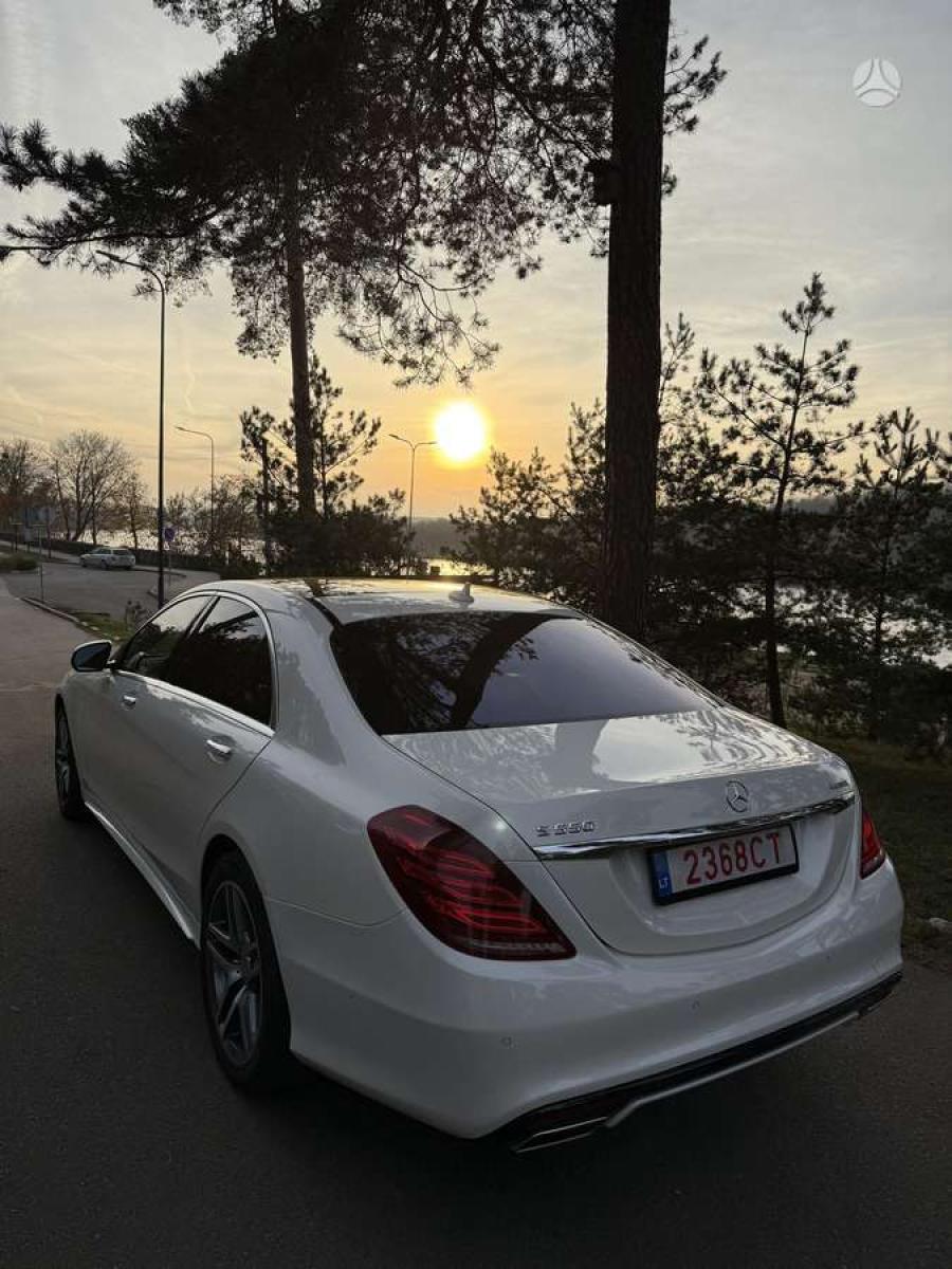 White Mercedes-Benz s-550 2014 in Kaunas, with an engine capacity of 4.70 L and mileage of 139 thousand km for 28500 €, photo 10 on AUTOMOTO.COM.LV