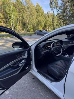 Balts Mercedes-Benz s-550 2014 Klaipėda, ar dzinēja tilpumu 4.66 L un nobraukumu 147 tūkst. km par 26900 €, foto 10 vietnē AUTOMOTO.COM.LV