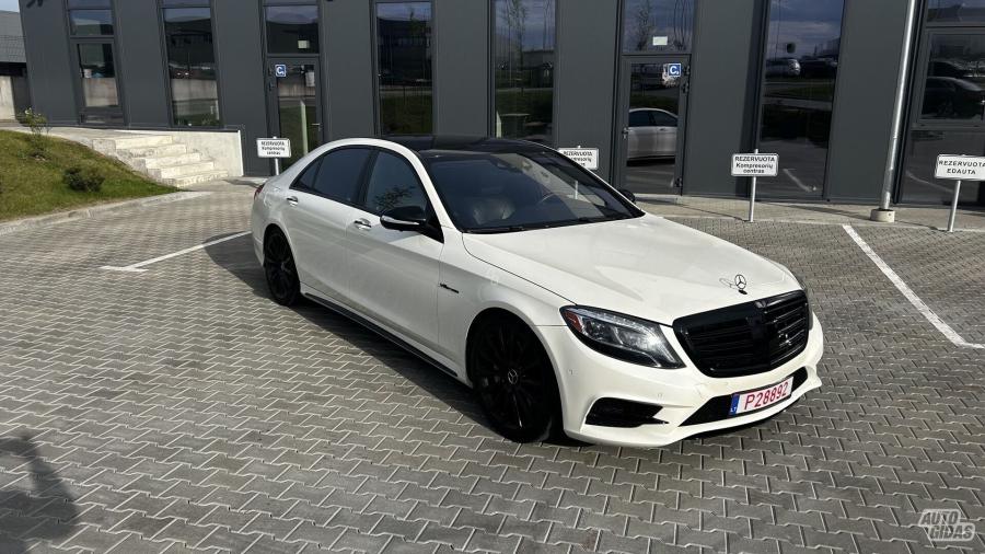 Balts Mercedes-Benz s-550 2014 Kauņa, ar dzinēja tilpumu 4.70 L un nobraukumu 180 tūkst. km par 26000 €, foto 1 vietnē AUTOMOTO.COM.LV