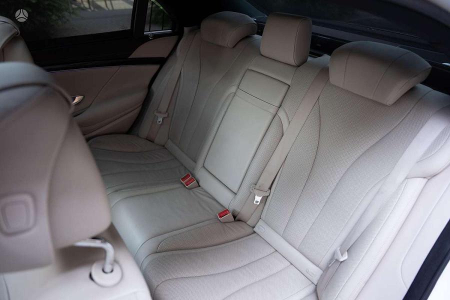 Balts Mercedes-Benz s-550 2014 Viļņa, ar dzinēja tilpumu 4.70 L un nobraukumu 217 tūkst. km par 26500 €, foto 26 vietnē AUTOMOTO.COM.LV