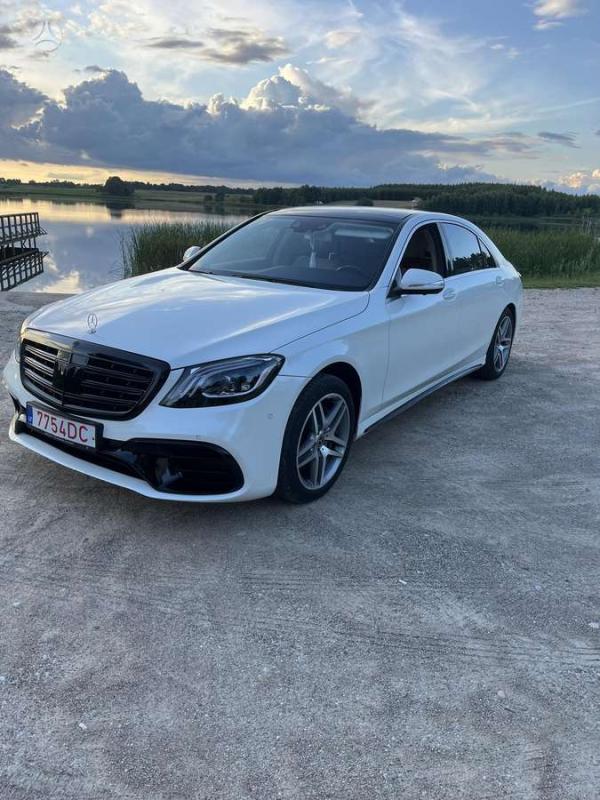White Mercedes-Benz s-550 2014 in Kaunas, with an engine capacity of 4.70 L and mileage of 123 thousand km for 24000 €, photo 2 on AUTOMOTO.COM.LV