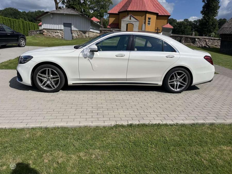 White Mercedes-Benz s-550 2014 in Kaunas, with an engine capacity of 4.70 L and mileage of 123 thousand km for 24000 €, photo 15 on AUTOMOTO.COM.LV
