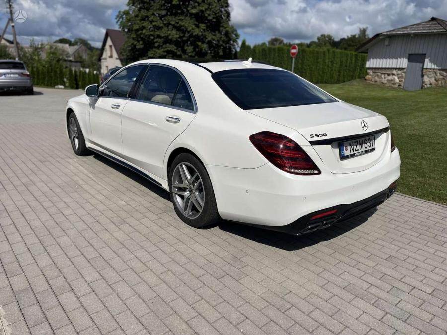 White Mercedes-Benz s-550 2014 in Kaunas, with an engine capacity of 4.70 L and mileage of 123 thousand km for 24000 €, photo 17 on AUTOMOTO.COM.LV