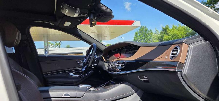Balts Mercedes-Benz s-550 2015 Panevēža, ar dzinēja tilpumu 4.66 L un nobraukumu 205 tūkst. km par 34000 €, foto 17 vietnē AUTOMOTO.COM.LV